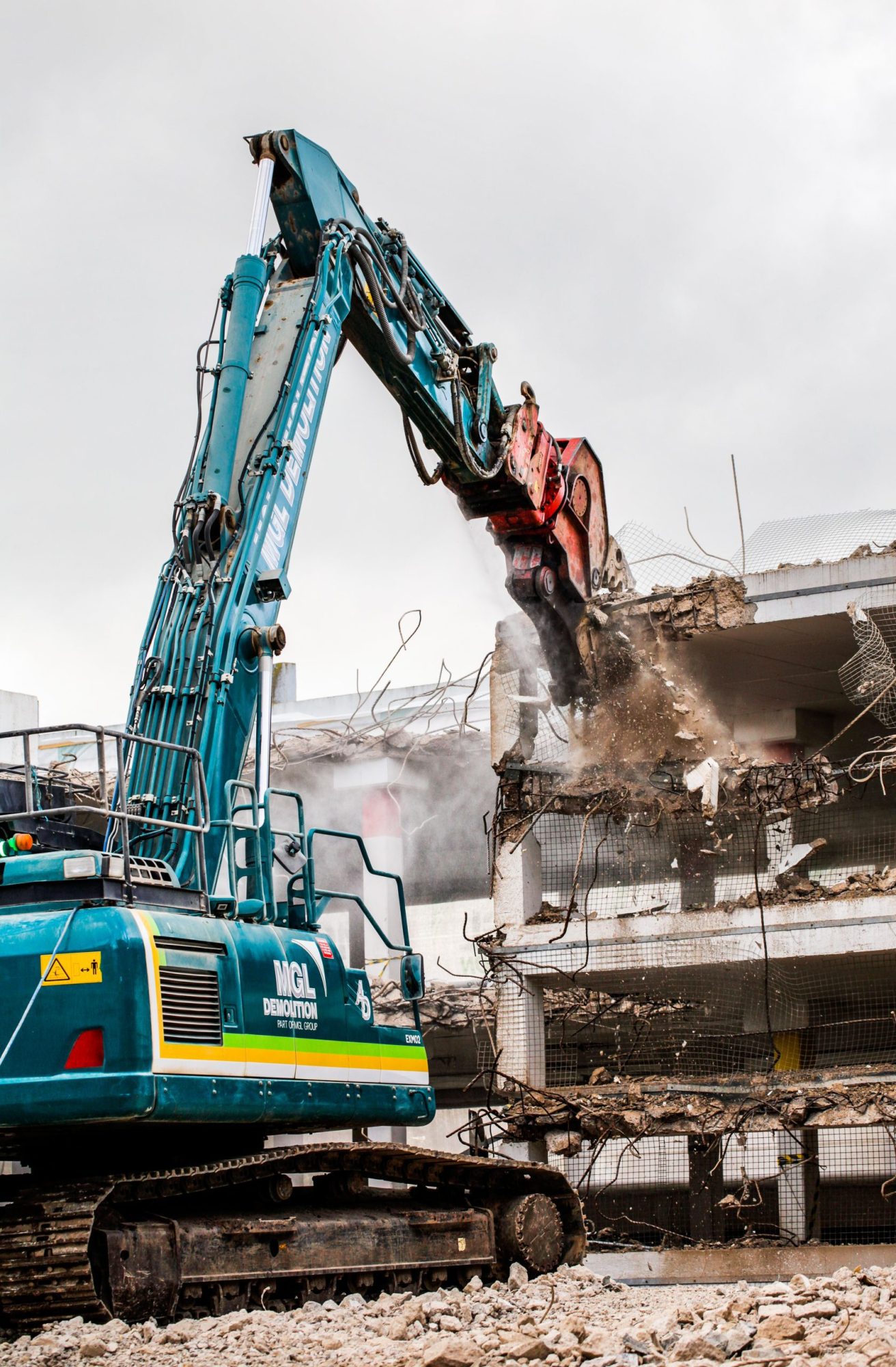 Castlegate Shopping Centre and Swallow Hotel demolition begins - MGL Group